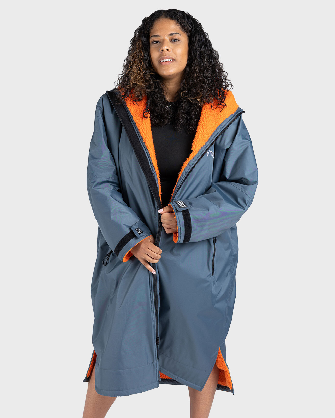Dryrobe Advance Long Sleeve Changing Robe | Grey & Orange | Dive Shop ...